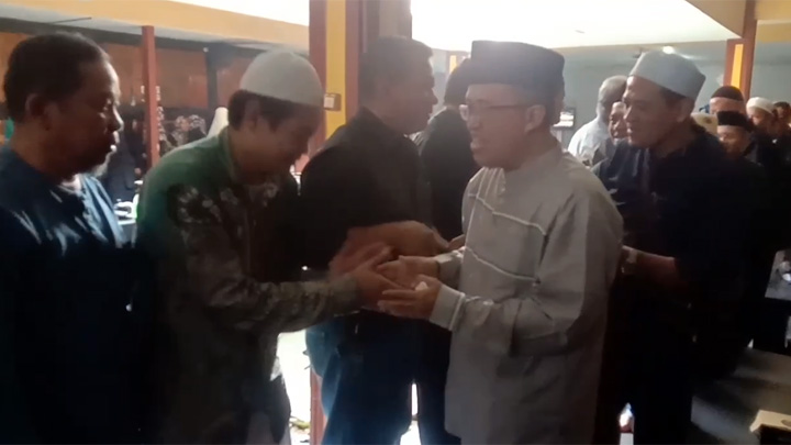 Jaga Ukhuwah, Ratusan Jemaah Haji KBIH As-Surrur Kembali Bersatu di ...